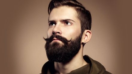 Conheça os 7 Tipos de Bigode que serão Tendência em 2025